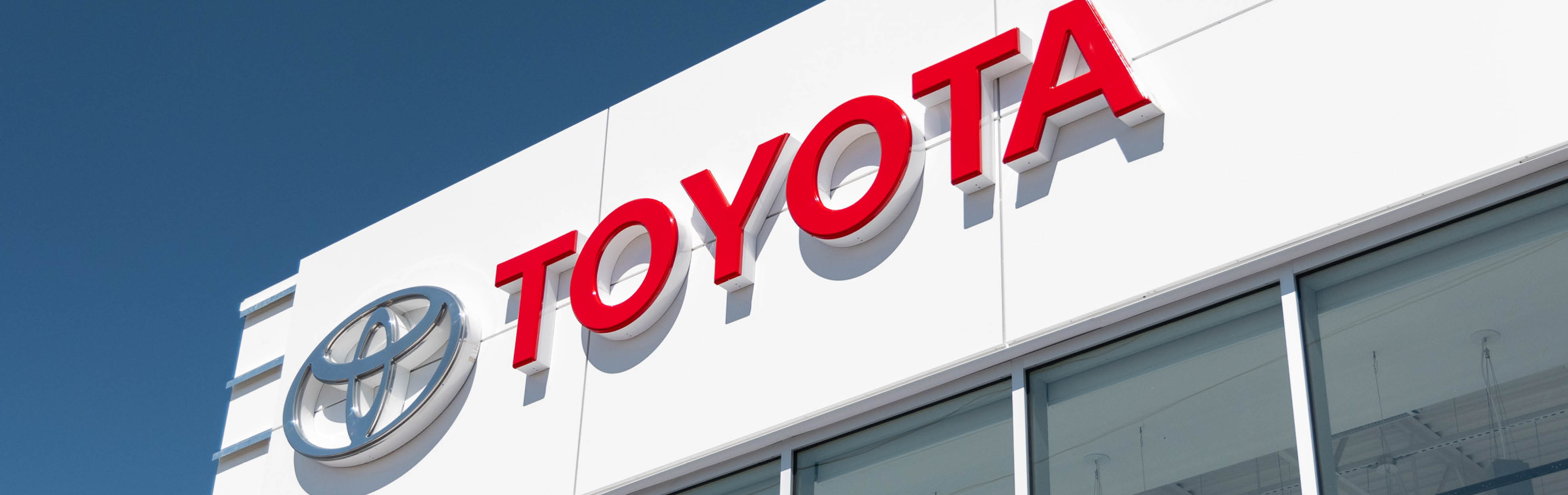 OpenRoad Toyota Peace Arch Dealership Info | Surrey, BC | Contact Us